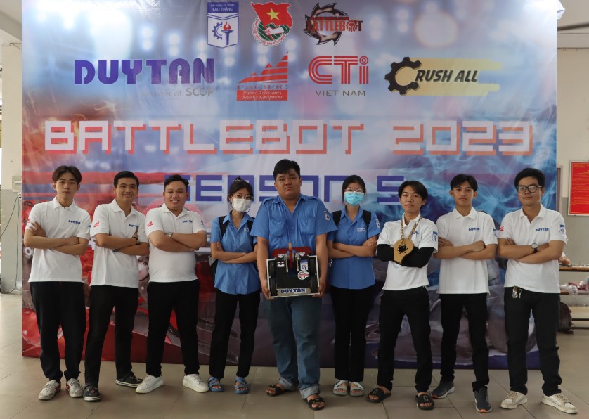 Final of Battlebot Competition Season 05, 2023 at Cao Thang Technical ...