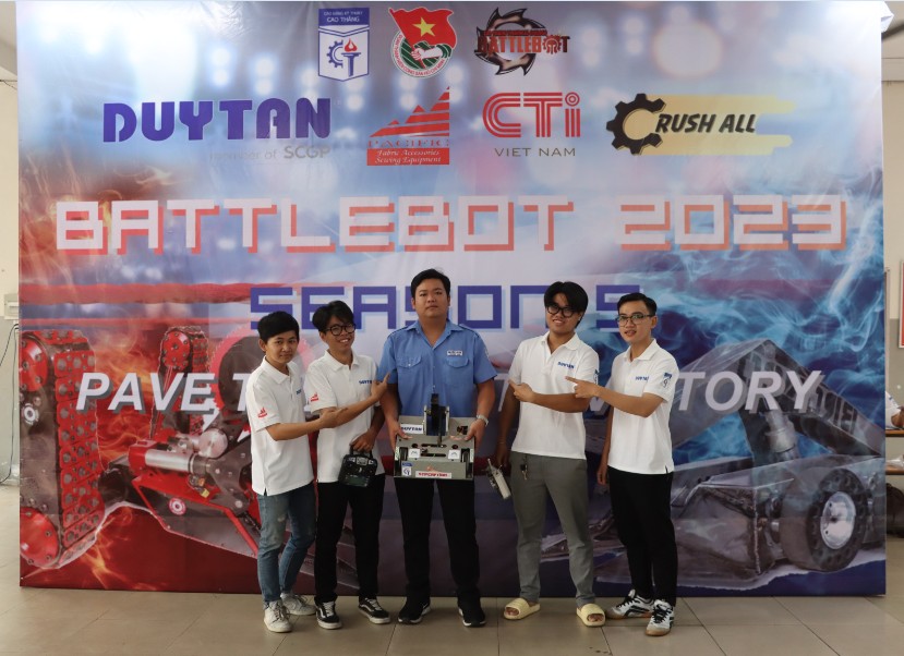 Final of Battlebot Competition Season 05, 2023 at Cao Thang Technical ...